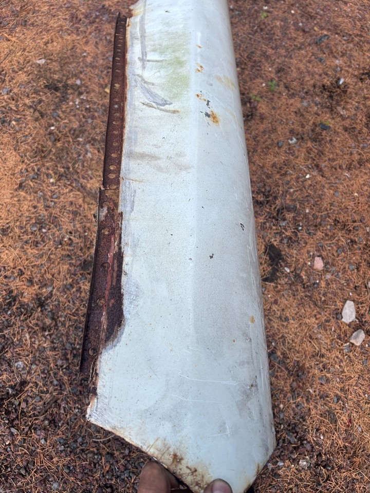 USED ORIGINAL STEEL OFFSIDE FRONT WING TO FIT EARLY 60,s SUNBEAM RAPIER ...