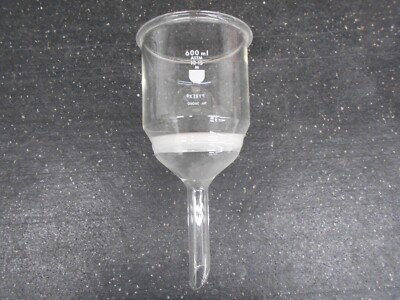 Lab Glassware - Pyrex Buchner Funnel