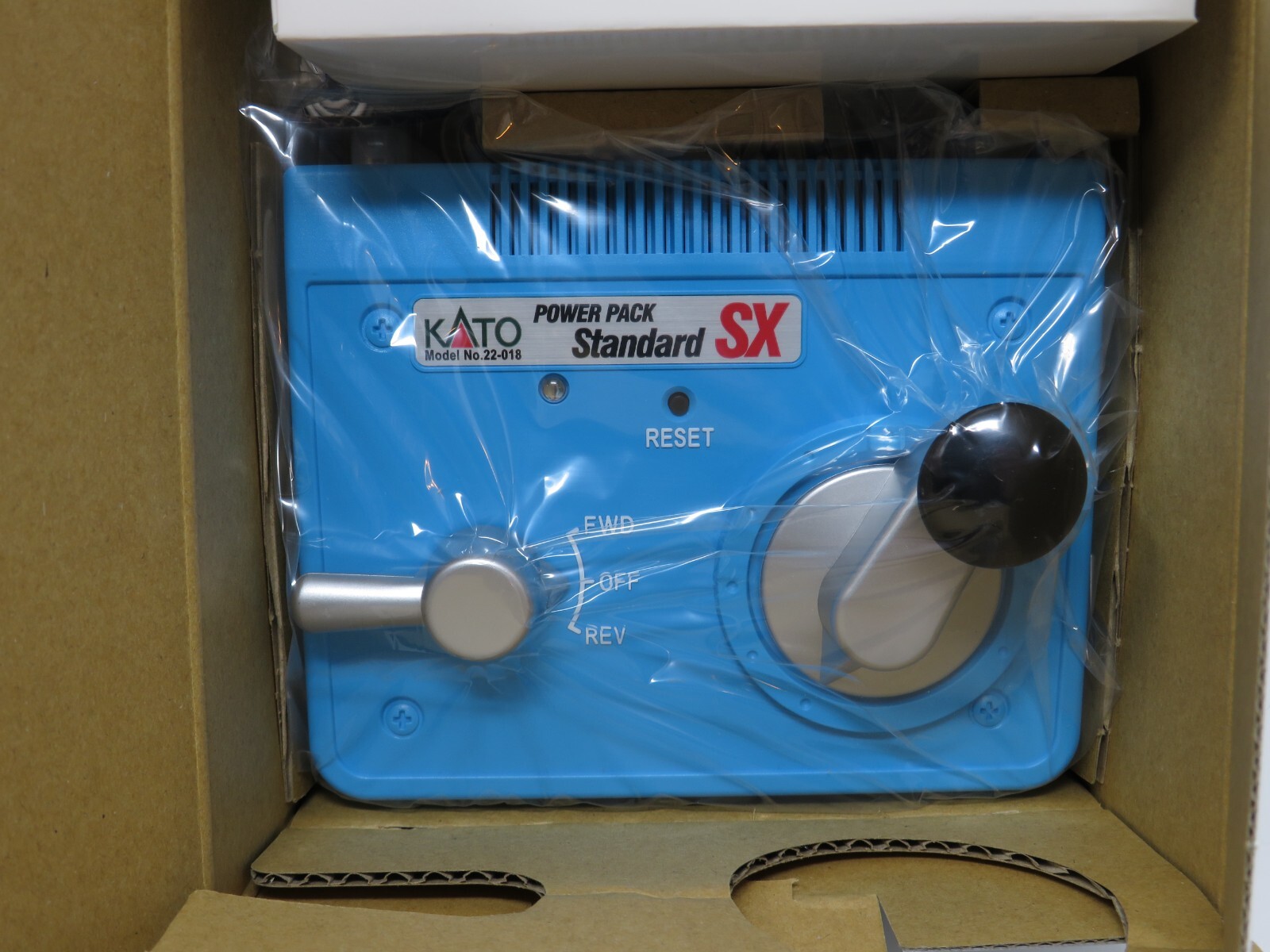 Kato 22-018-1 DC Power Pack Standard SX for N & HO Scale Model Train ...