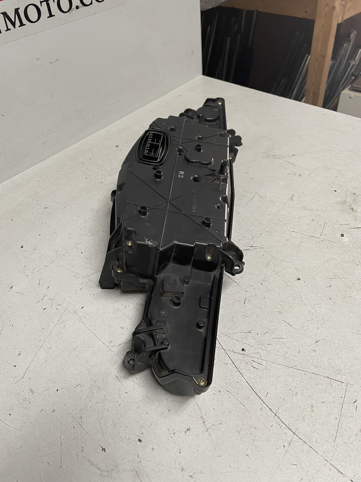 2003 - 2010 HONDA ST1300 ST 1300 OEM METRIC DASH CLUSTER / METER NON ...