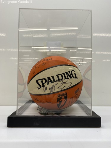 Signed Incased Basketball w Sue Bird #10 Signature No COA | eBay