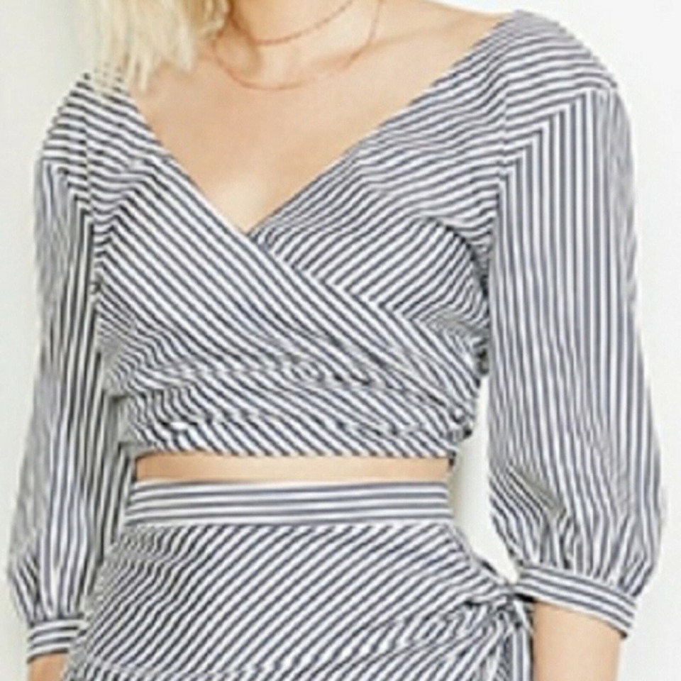 ALI & JAY Striped Cocktails Please 3/4 Sleeve Top Zip up Back Size ...