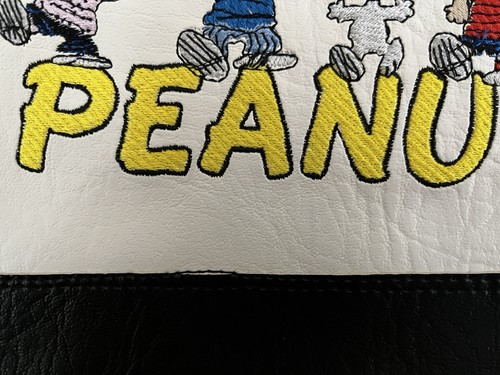 Peanuts Purse / Bag w/ Sally, Lucy, Woodstock, Snoopy, Linus & Charlie ...