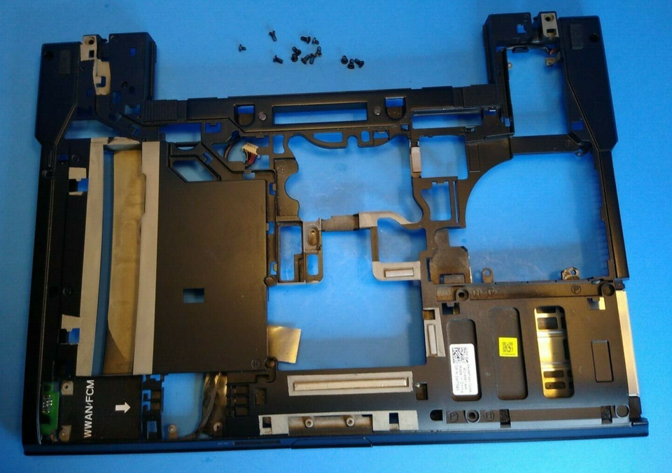 Dell Latitude E6400 Laptop Bottom Case Base Chassis Assembly w/ Screws ...