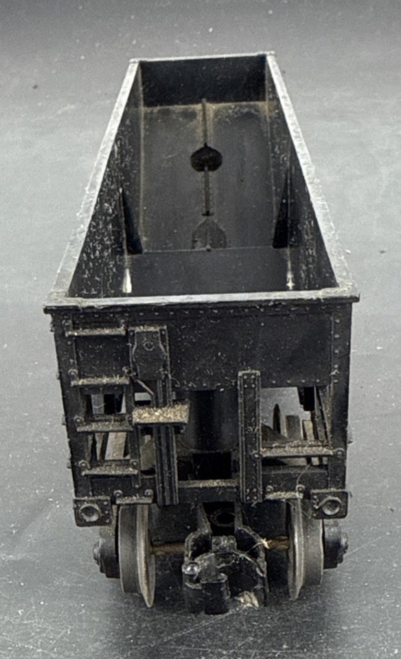 Lionel 6456 O Gauge Postwar Lehigh Valley LV 25000 Black 2-Bay Hopper ...