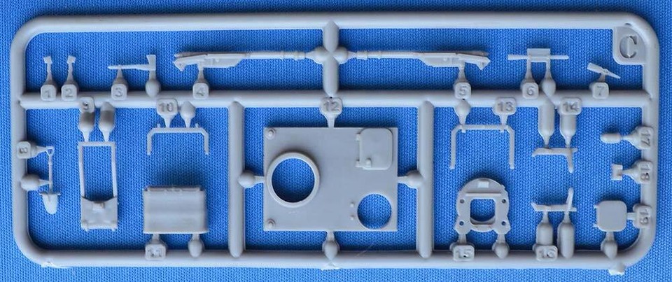 VB2L Mistral French light mobile AA system (long chassie) 1/72 ACE ...