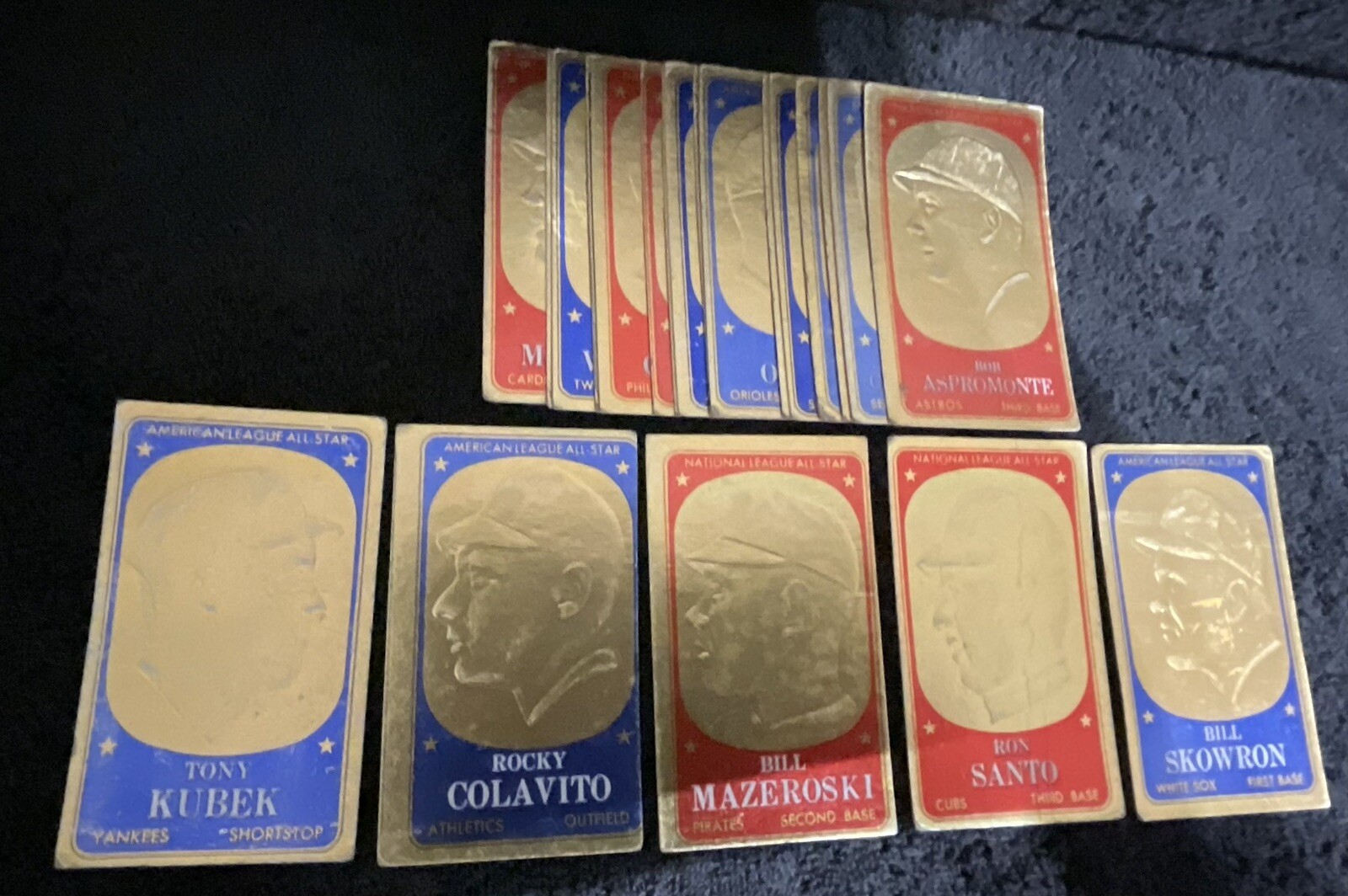 20 1965 Topps Embosswed Lot Bill Mazeroski Ron Santo Colavito Lesser ...