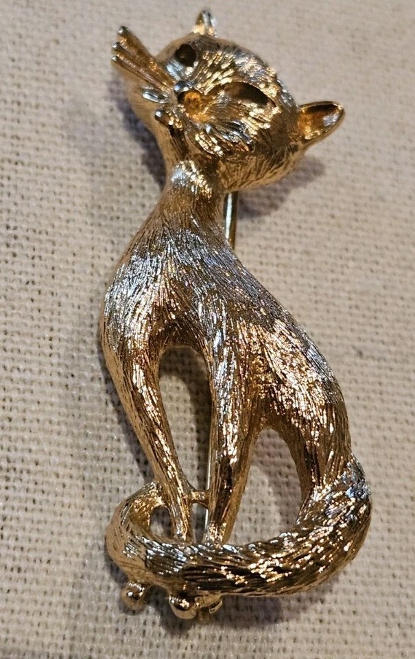 Classic MONET Gold Plated Sassy Cat Pin Brooch 2 In Signed | eBay
