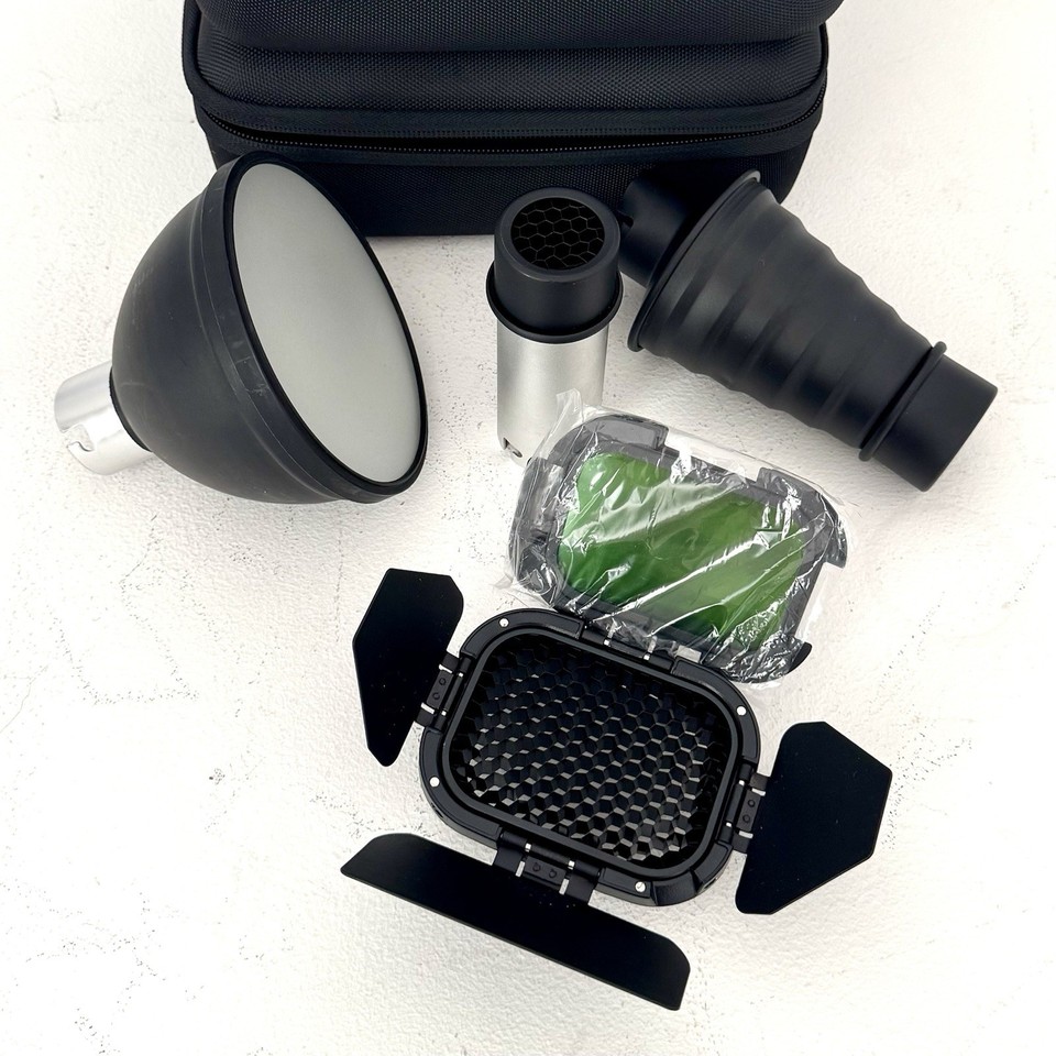 2 x PiXAPRO PIKA200 PRO 200Ws TTL HSS Pocket Flash (Godox Witstro AD200 ...