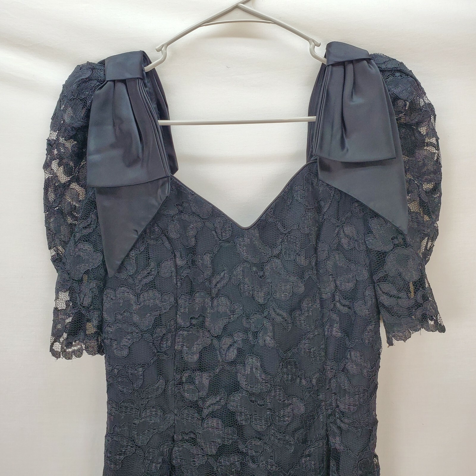 Vtg Midnight Glo 12 Black Lace Form Fitting Dress W/p… - Gem