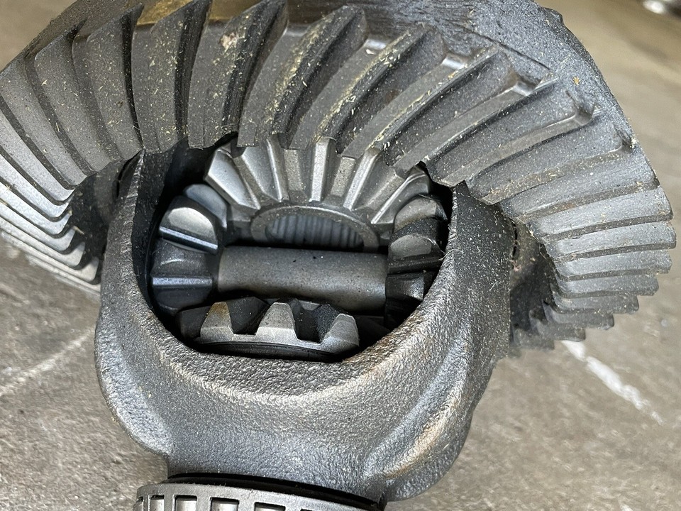 1994-2005 Mazda Miata Mx5 Oem 4.1 Ratio Open Diff Differential 1.8L NA ...