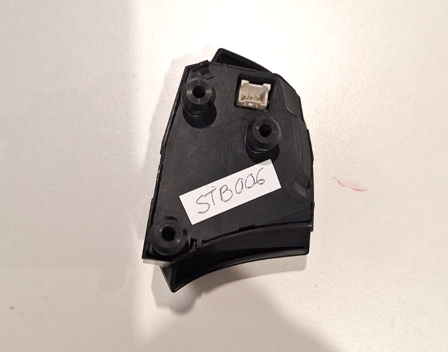 Volvo V50 steering wheel control buttons 8637471 OEM 758534 | eBay
