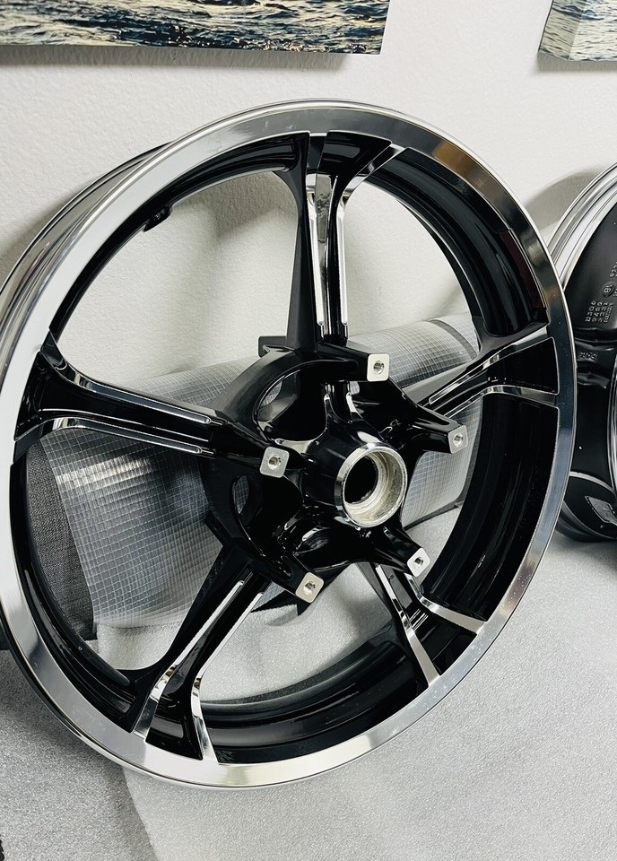 HARLEY road Glide WHEELS 2024 -25 CVO LIMITED CHROME & BLACK OEM RIMS ...