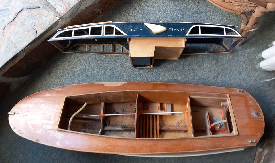 Vintage Cabin passenger/ferry cruiser Wooden Model RC Boat Radio ...