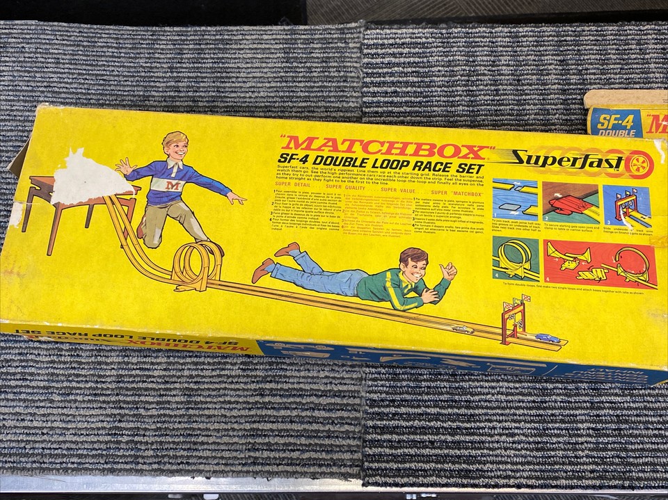 MATCHBOX SUPERFAST SF-4 DOUBLE LOOP RACE SET W/ BOX 33 GOLD LAMBORGHINI ...
