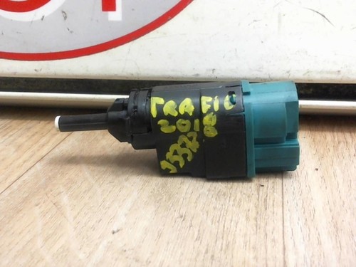 Contacteur feu stop RENAULT TRAFIC 3 COURT PHASE 1 253203383R | eBay