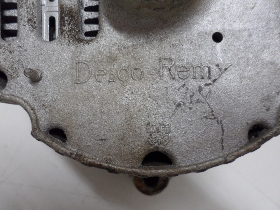 Ford Tractor Delco-Remy Alternator 1100576 3J39 1- Wire, 3/8" Pulley ...
