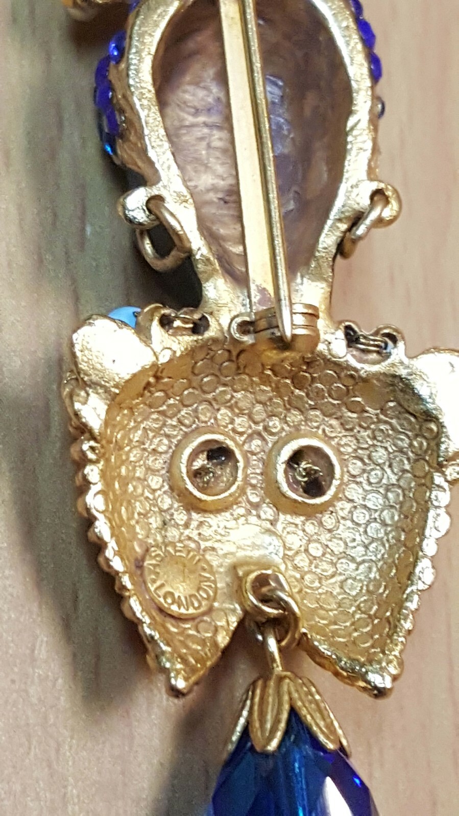 Gorgeous Askew African Queen Pin - Blue Chantons, Royal, Turq & Peal ...