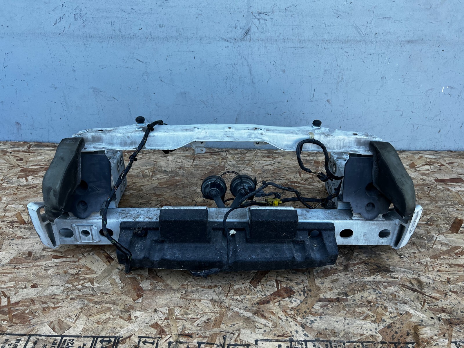 RADIATOR CORE SUPPORT REINFORCEMENT BAR CARRIER JAGUAR XK XKR (2007 ...