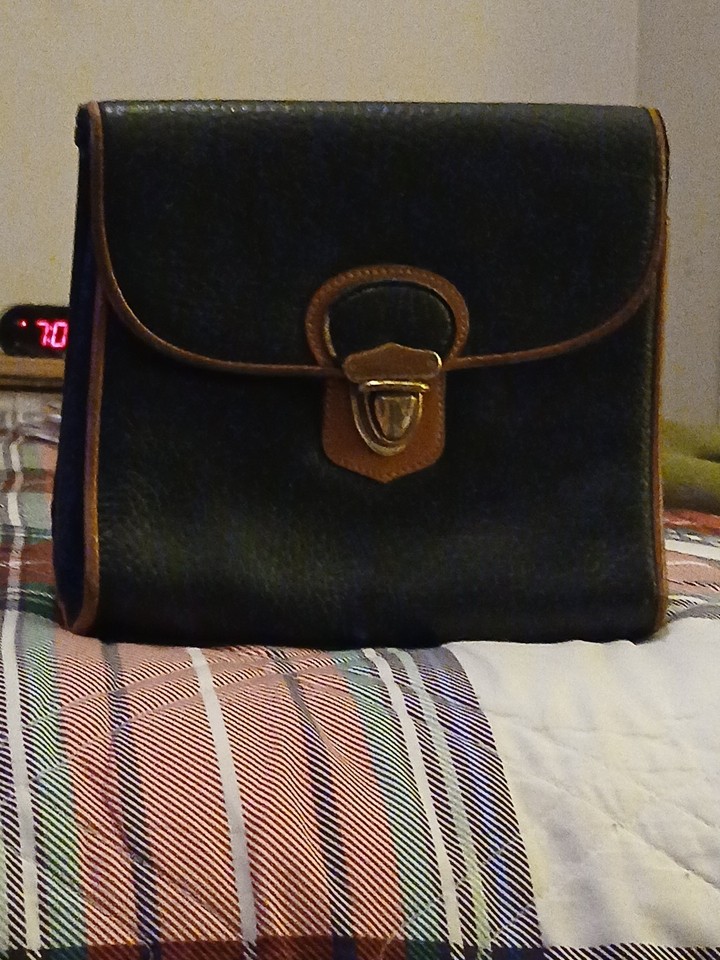 Michael Kors Large Inside Pockets with Zipper Shoulder Bag Matching ...