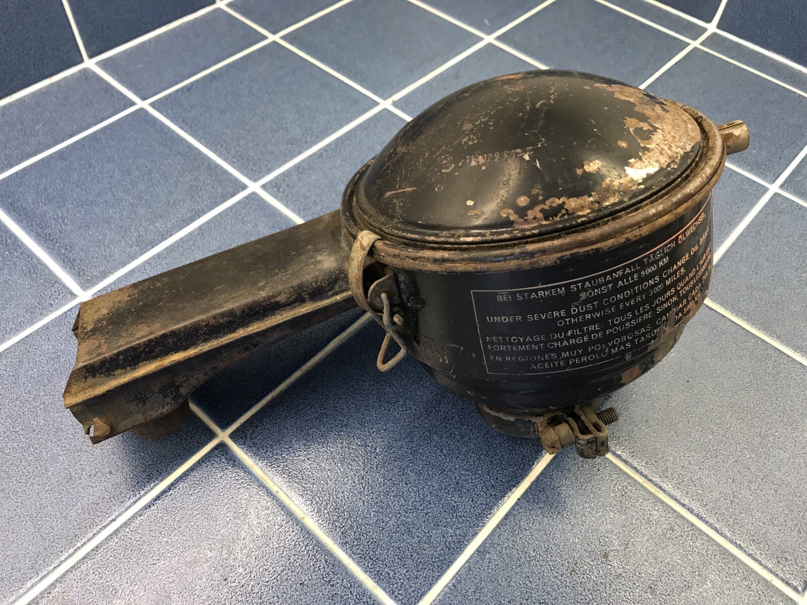 Vintage 1960s 1200 VW Bug Beetle Oil Bath Knecht Air Cleaner Volkswagen ...