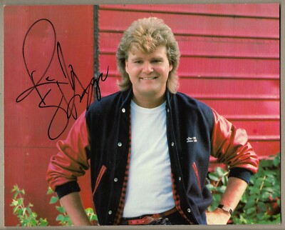 Ricky Skaggs signed 8x10 Color Photo Bluegrass Singer Musician JG ...