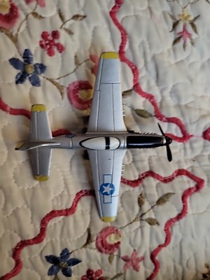 USA prop driven diecast fighter plane pull back toy or collectible ...