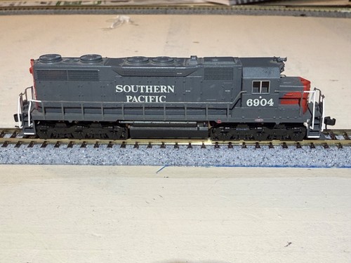 Southern Pacific (SP 6904) Atlas N Scale SD35 w/ DCC Equipped | eBay