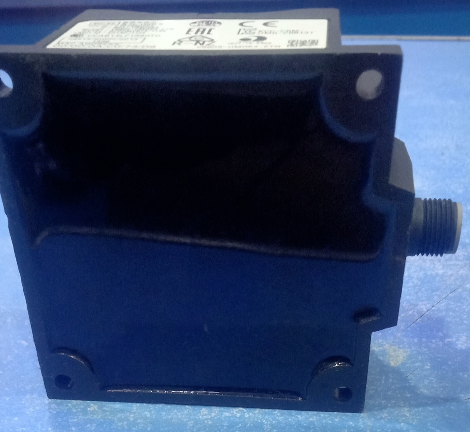 Omron V680S-HMD64-ETN RFID Reader / Writer Module | eBay