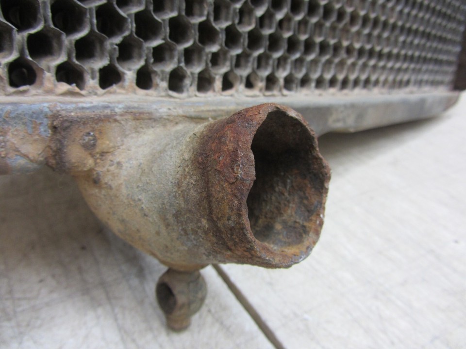 VTG ANTIQUE ORIGINAL FORD MODEL T BRASS TANK RADIATOR CORE FOR REBUILD ...
