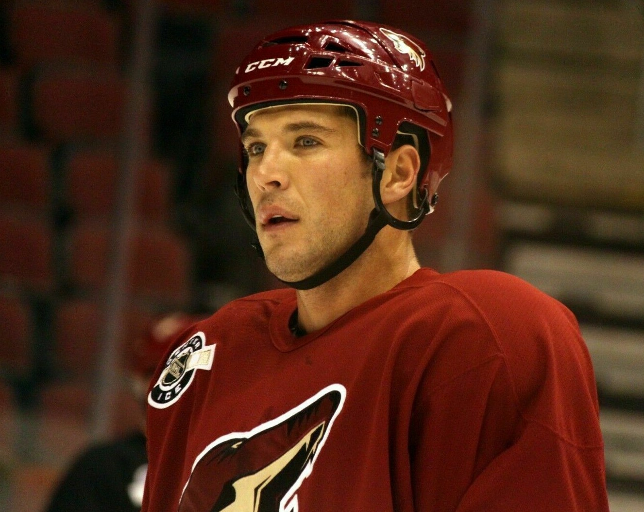 PHOENIX COYOTES Taylor Pyatt worn #14 red CCM practice jersey (09-11 ...