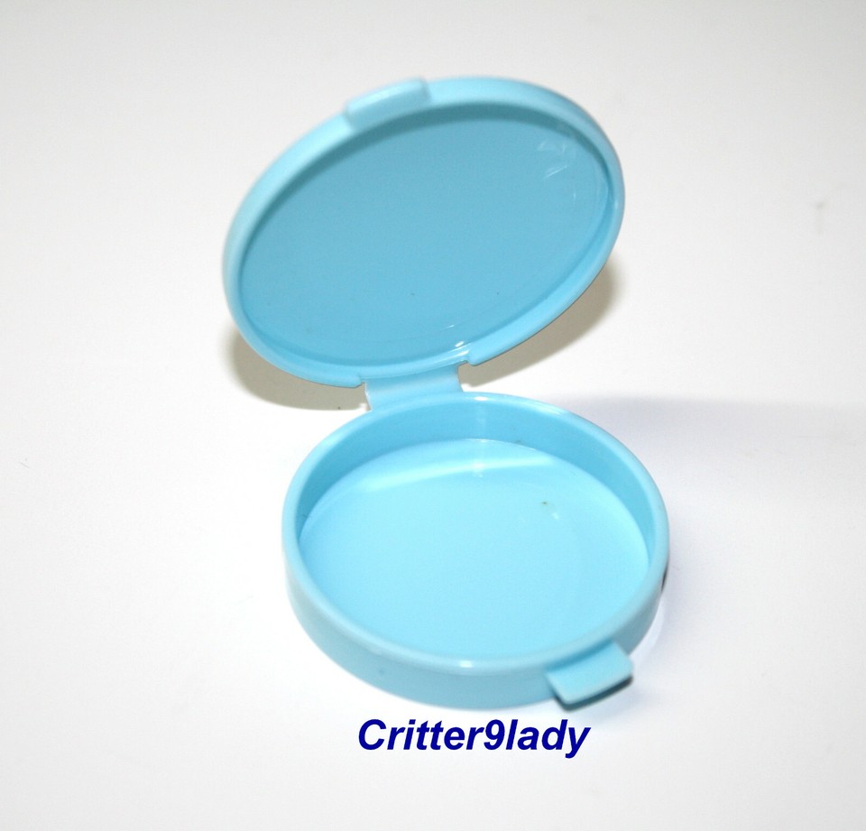 NEW Tupperware Mini Round Purse Size Pill Box in lite Blue | eBay