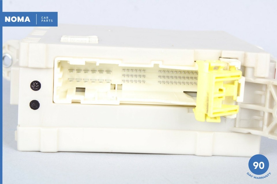 07-09 Lexus XF40 LS460 Front Left Driver Side Junction Fuse Box 82672 ...