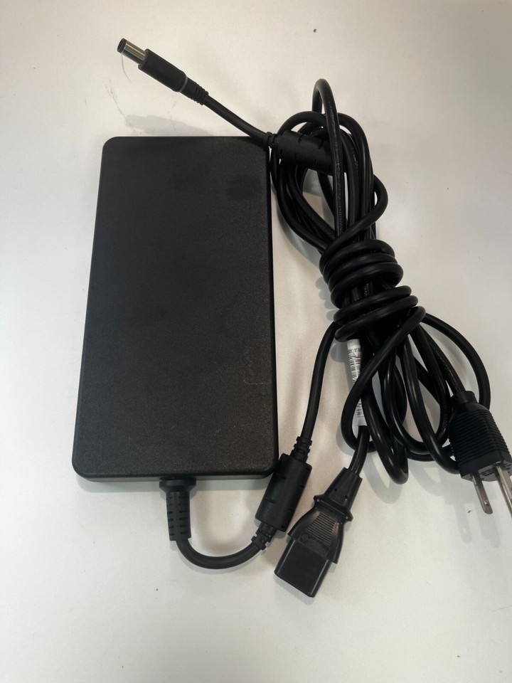Genuine Dell Alienware Flextronics 240W 19.5V AC Adapter PA-9E 0FHMD4 ...