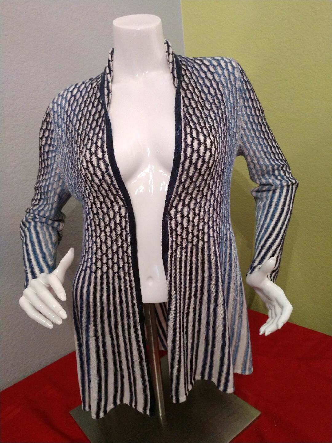 ZOZO Womens Small Lightweight Sweater Wrap, Geometric Design Blues ...