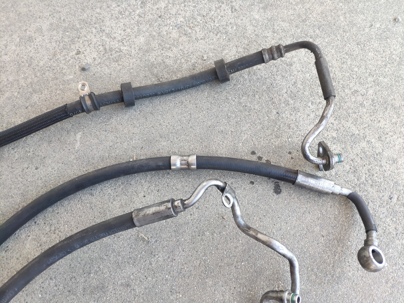 2008 Mercedes E350 W211 Power Steering Oil Fluid Cooler Line Pipe ...