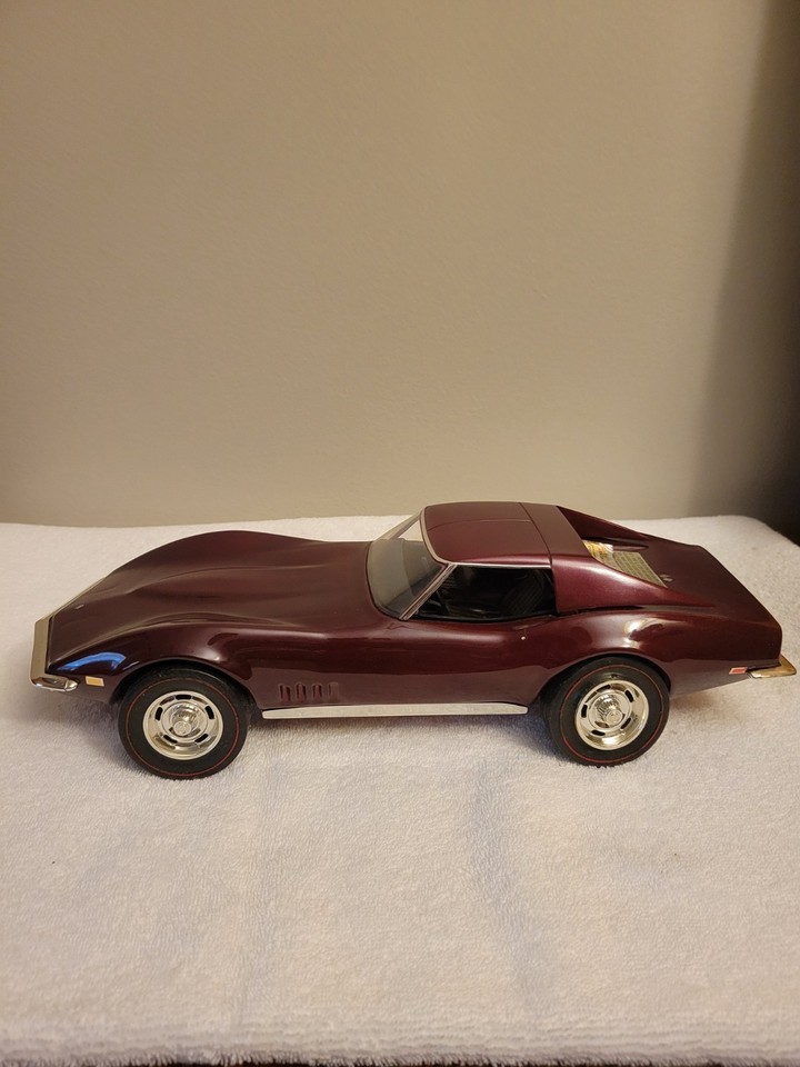 VINTAGE 1992 JIM BEAM 1968 MAROON CORVETTE 14''LONG | eBay