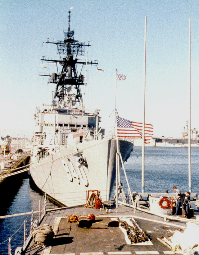 USS Manley DD-940 HAT LAPEL PIN UP MADE IN US NAVY VETERAN DESTROYER ...