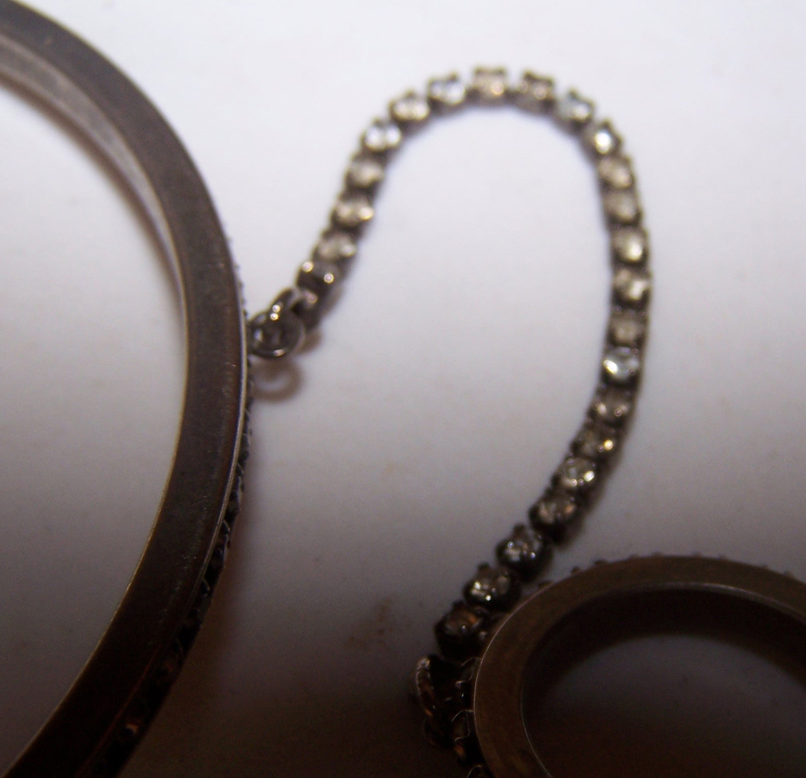 Vintage Unmarked Rhinestone Bangle Bracelet with Attached Ring ESTATE ...