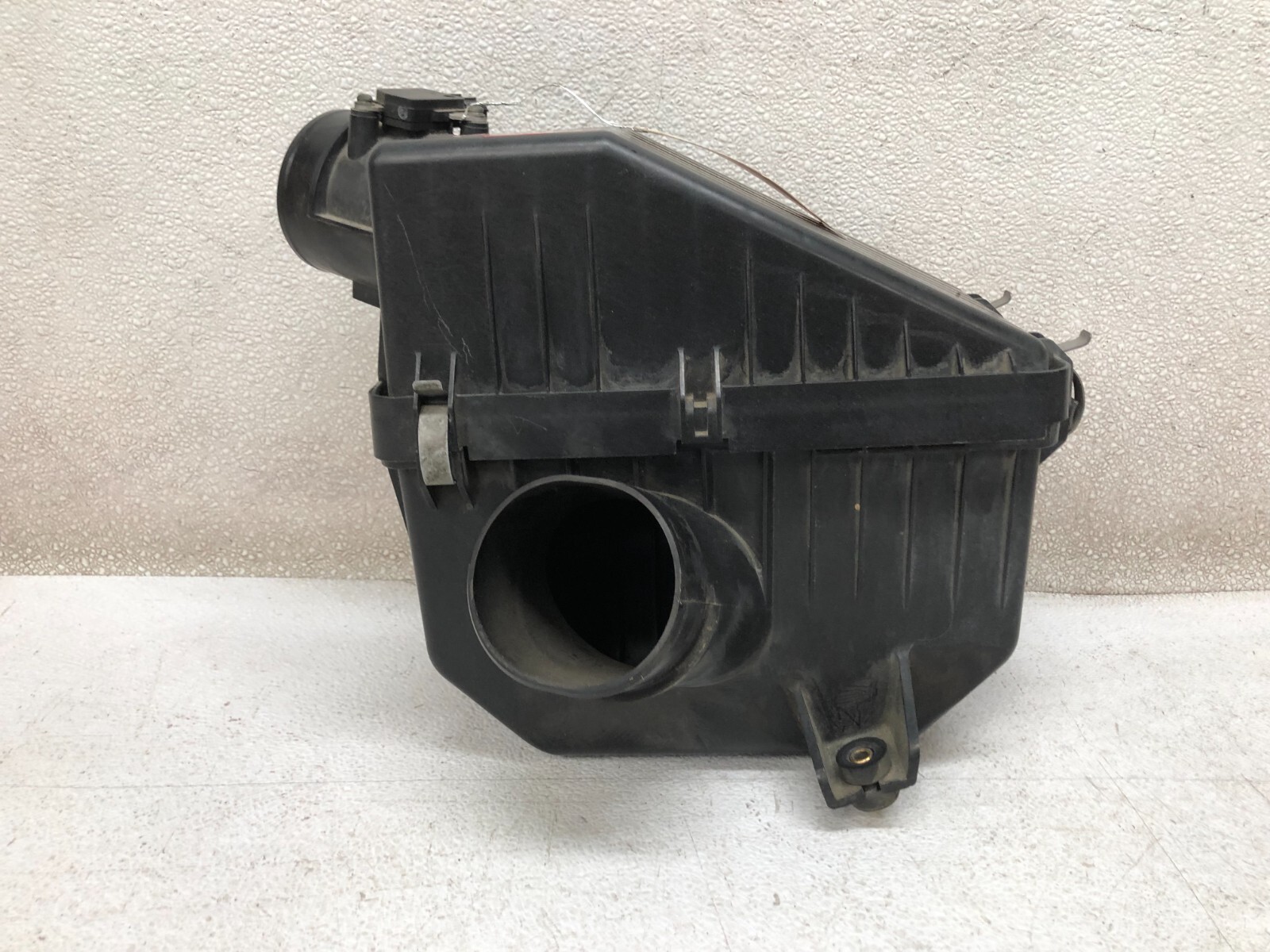 07-11 HONDA ELEMENT AIR INTAKE FILTER HOUSING CLEANER BOX ASSEMBLY, OEM ...