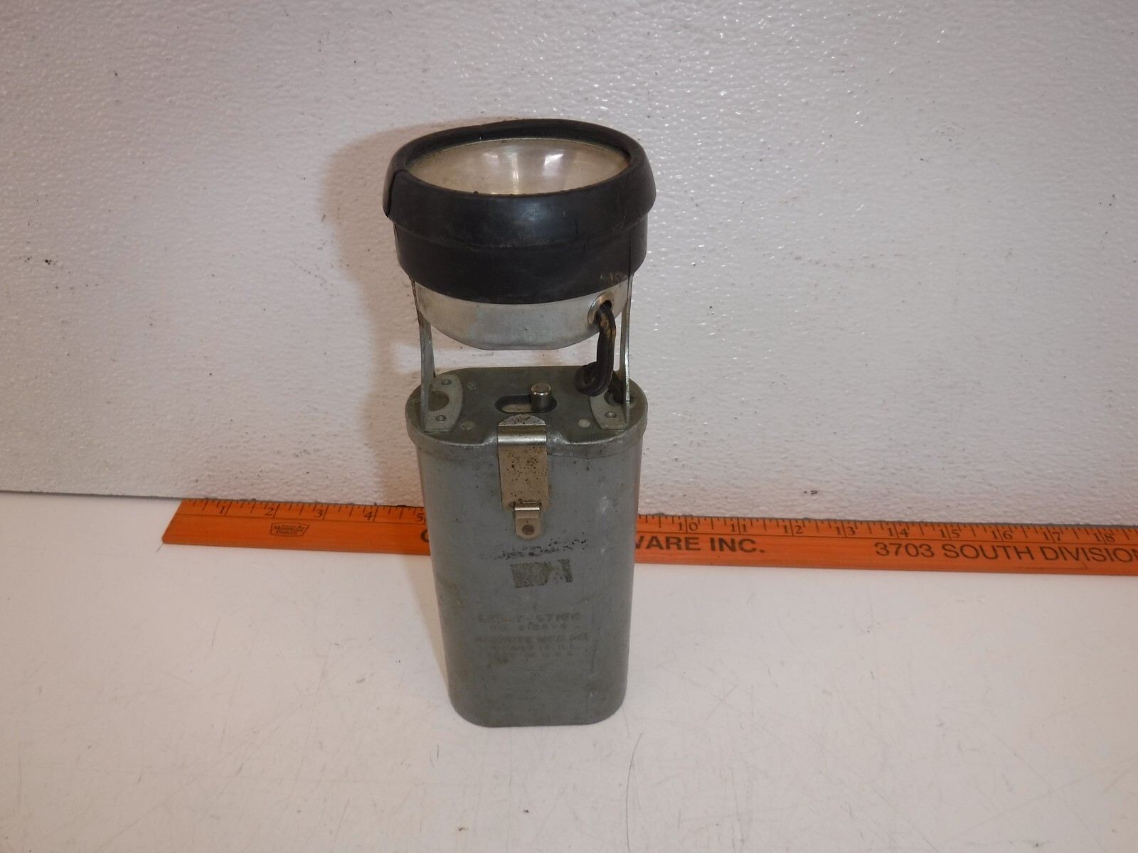 Vintage Flashlight Bell System Light-Stick - No 2105-4 by Justrite Mfg ...