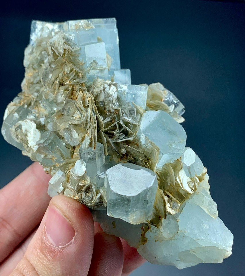 789 Carat Beautiful Aquamarine Bunch Crystal Specimen From Pakistan | eBay