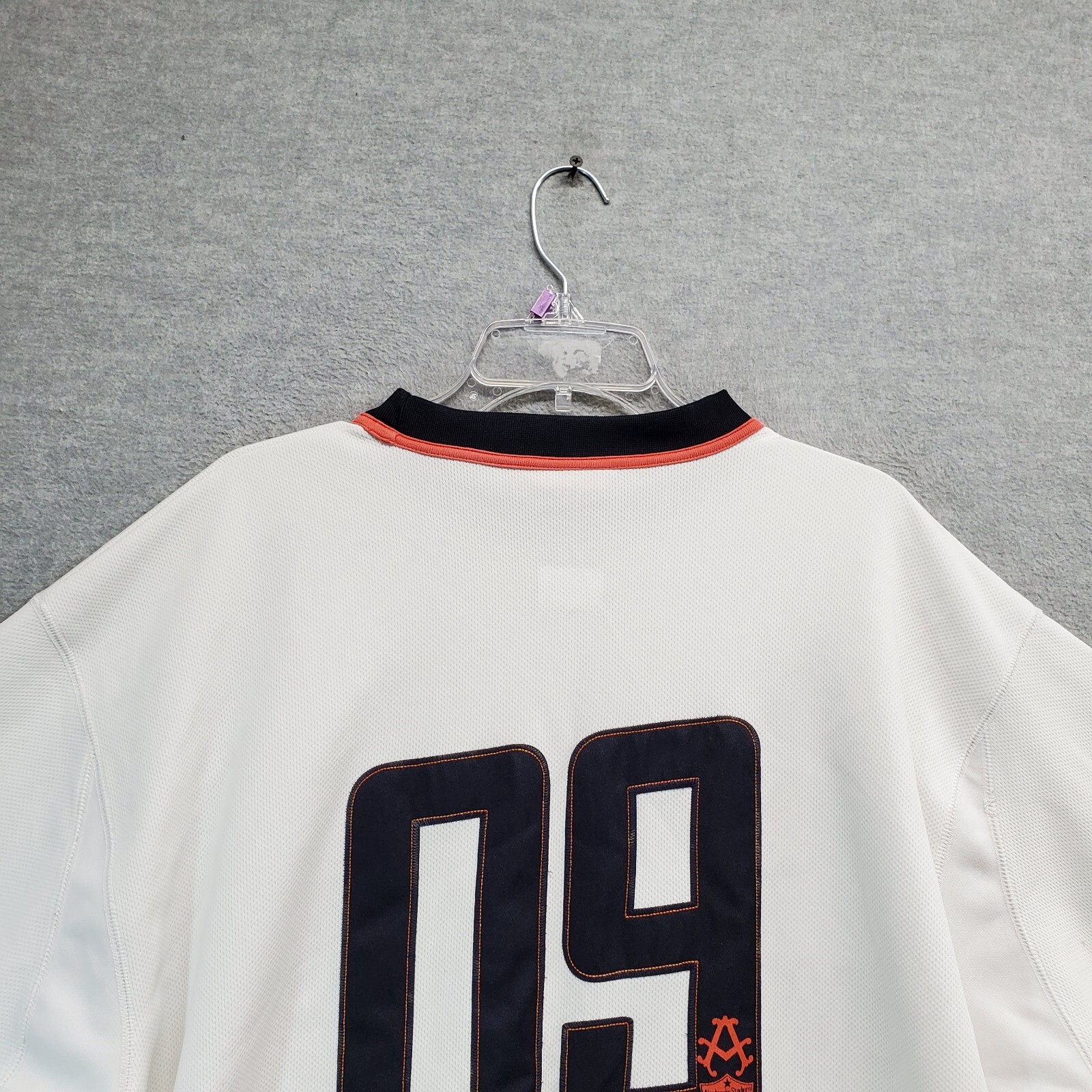 VINTAGE Akademiks Stadium Division Men T-Shirt XL Whi… - Gem