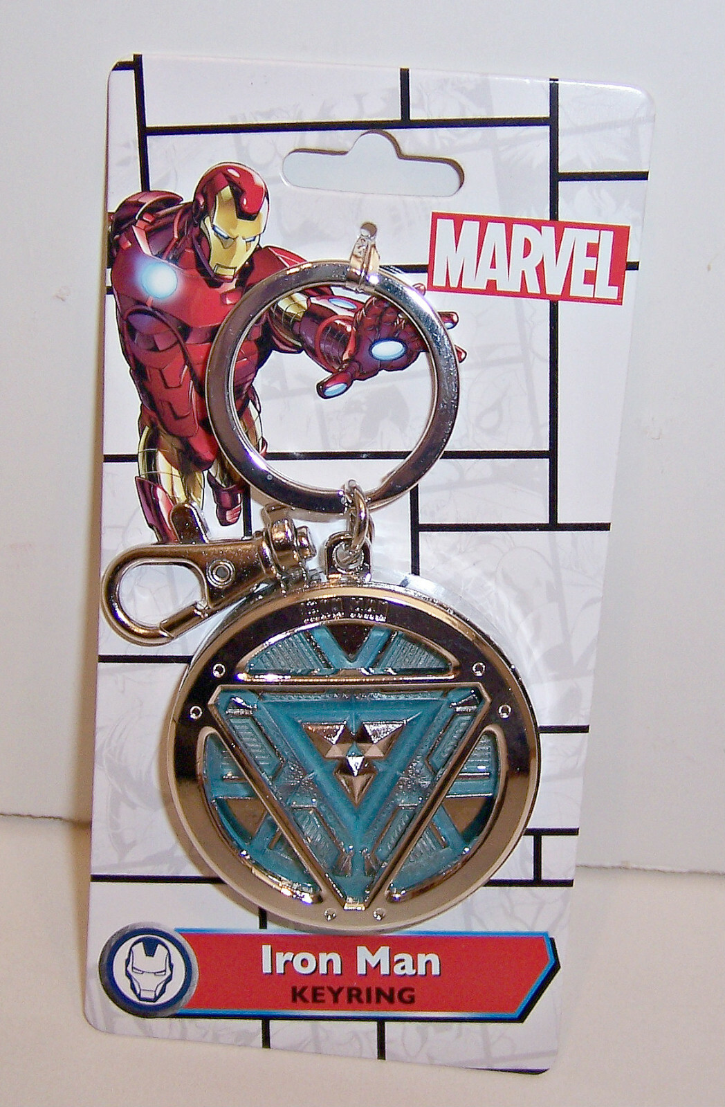 MARVEL IRON MAN Arc Reactor Glow in the Dark Silver KEYCHAIN Key Ring ...