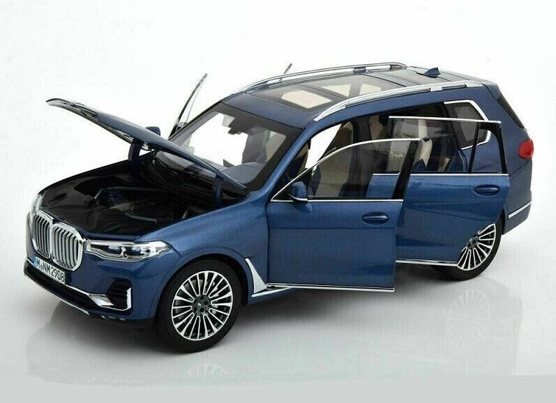 NEW KYOSHO BMW X7 - DIECAST MODEL, BLUE 1:18 SCALE DEALER EDITION | eBay