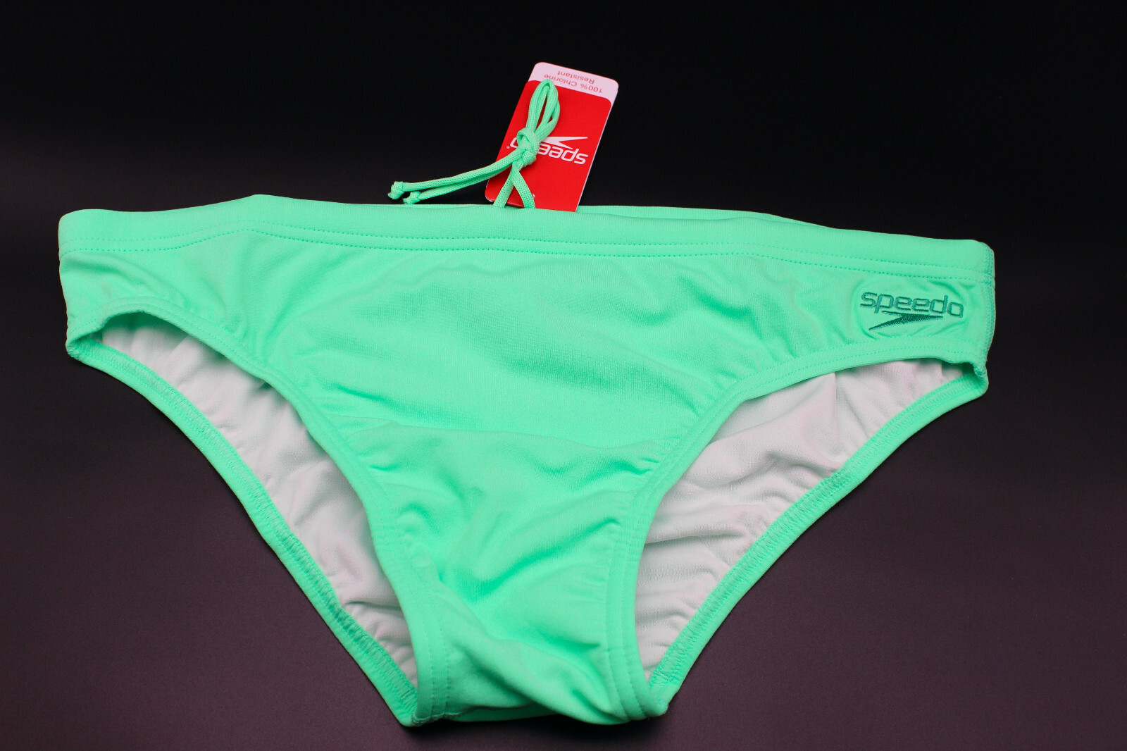 Speedo Men green Essential Endurance+ 7cm Brief Swimwear size 30 36 38 ...