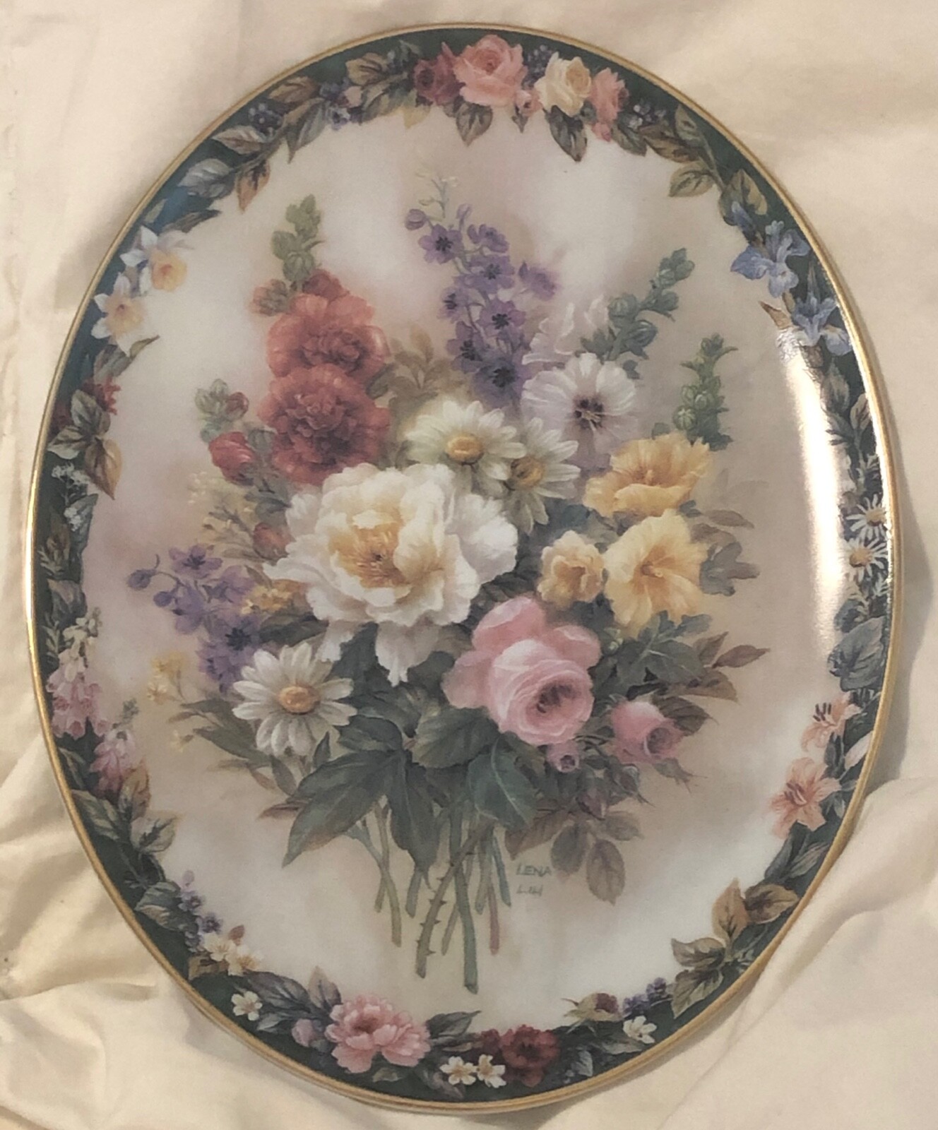 Lena Liu Floral Cameos "Remembrance" Bradford Oval Porcelain Plate Wall ...