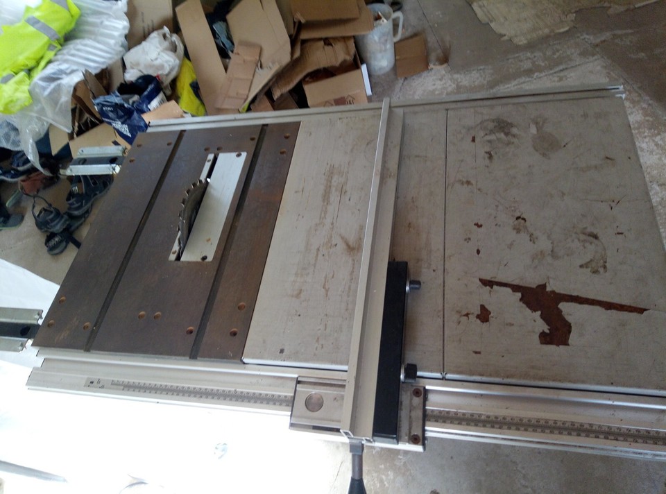 CHARNWOOD W619 CAST IRON TABLE SAW C/W DUST EXTRACTION SYSTEM 240V ...