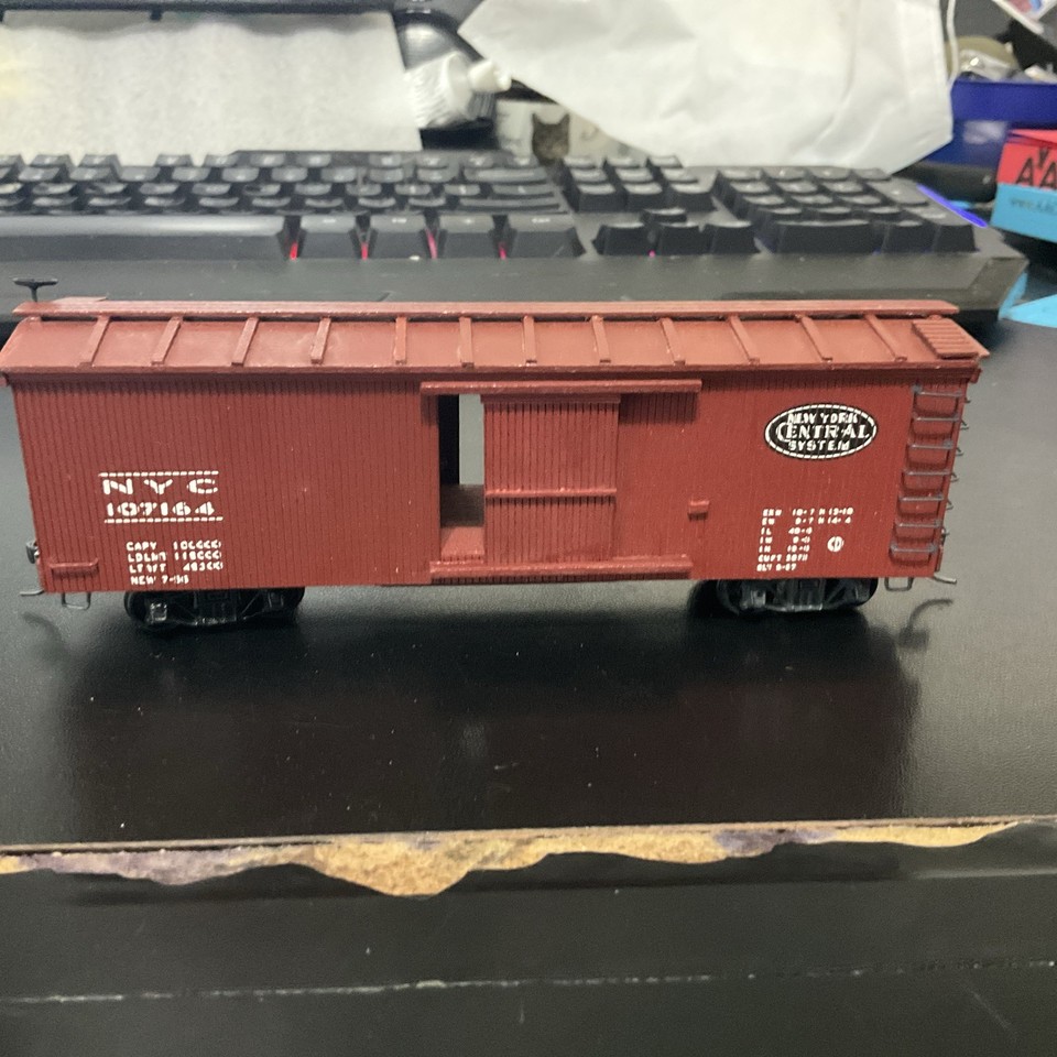 Main Line Models Built 42' wood New York Central Box Car Trucks ...