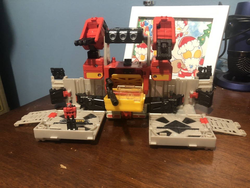 Titans Return Leader Class Blaster (No box, all accessories) | eBay